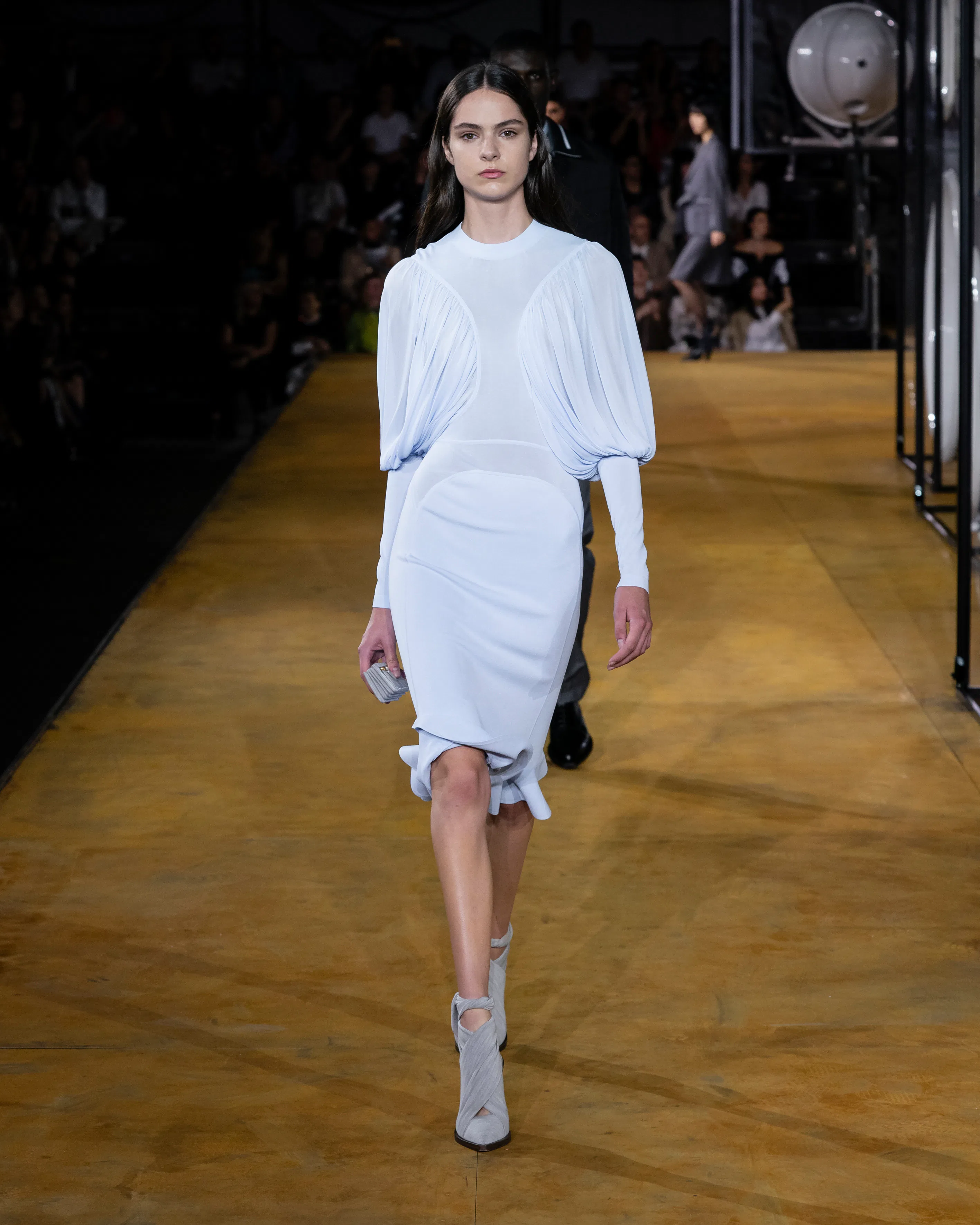 Burberry's Spring/Summer 2020 Runway Show Presents A New Future For The ...