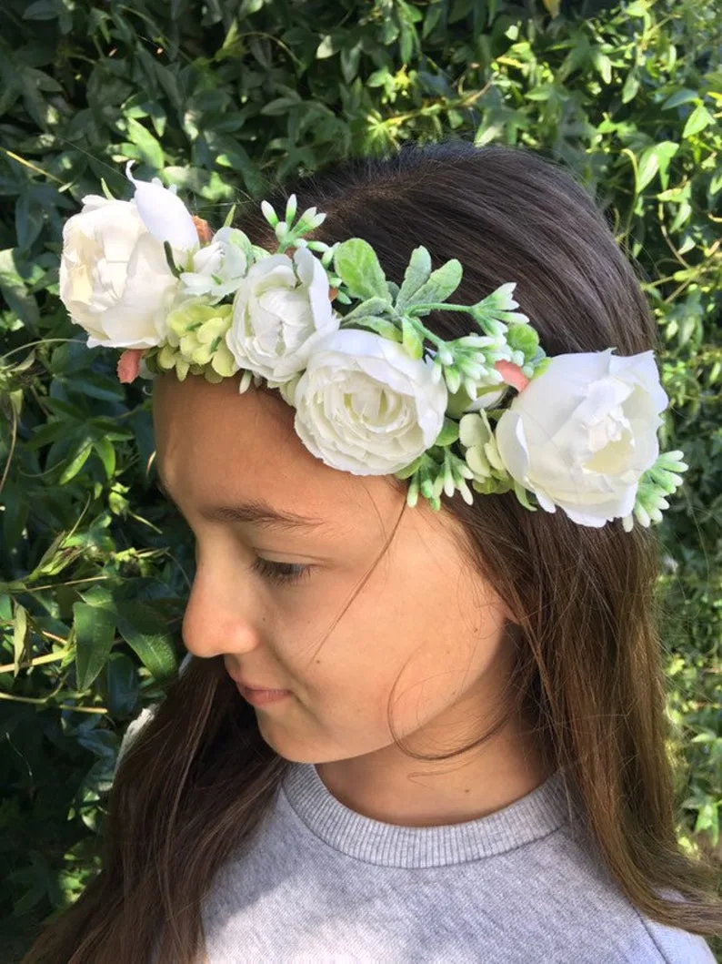6 ‘Midsommar’ Halloween Costume Ideas That’ll Change How You Wear ...
