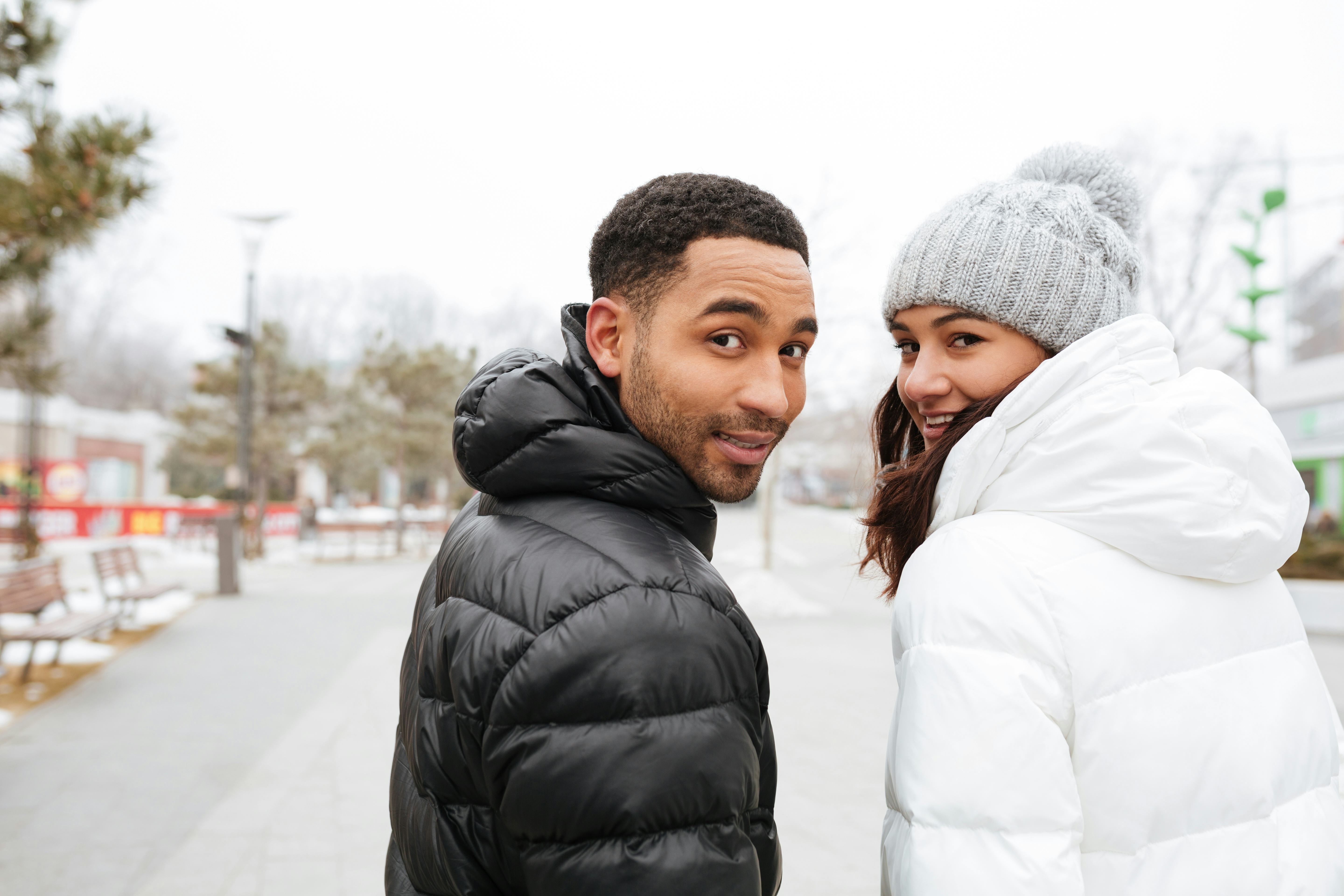6 Zodiac Sign Pairings That’ll Fall In Love This Cuffing Season