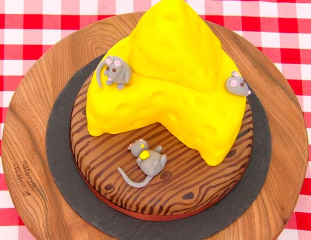 Here Are The 20 Best 'Great British Baking Show' Bakes Of All Time