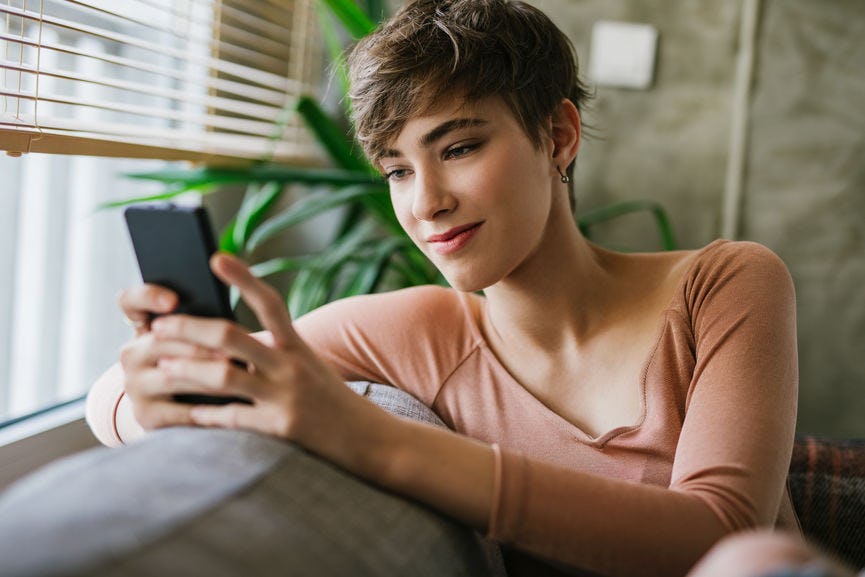 50 Bumble Questions To Ask If You’re Tired Of Sending “What’s Up?”