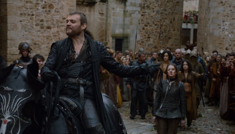 6 ‘Game Of Thrones’ Halloween Costume Ideas Only True Fans Will Understand