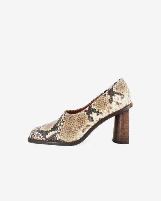 The Square-Toe Shoe Trend Is Getting Even Bigger For Fall