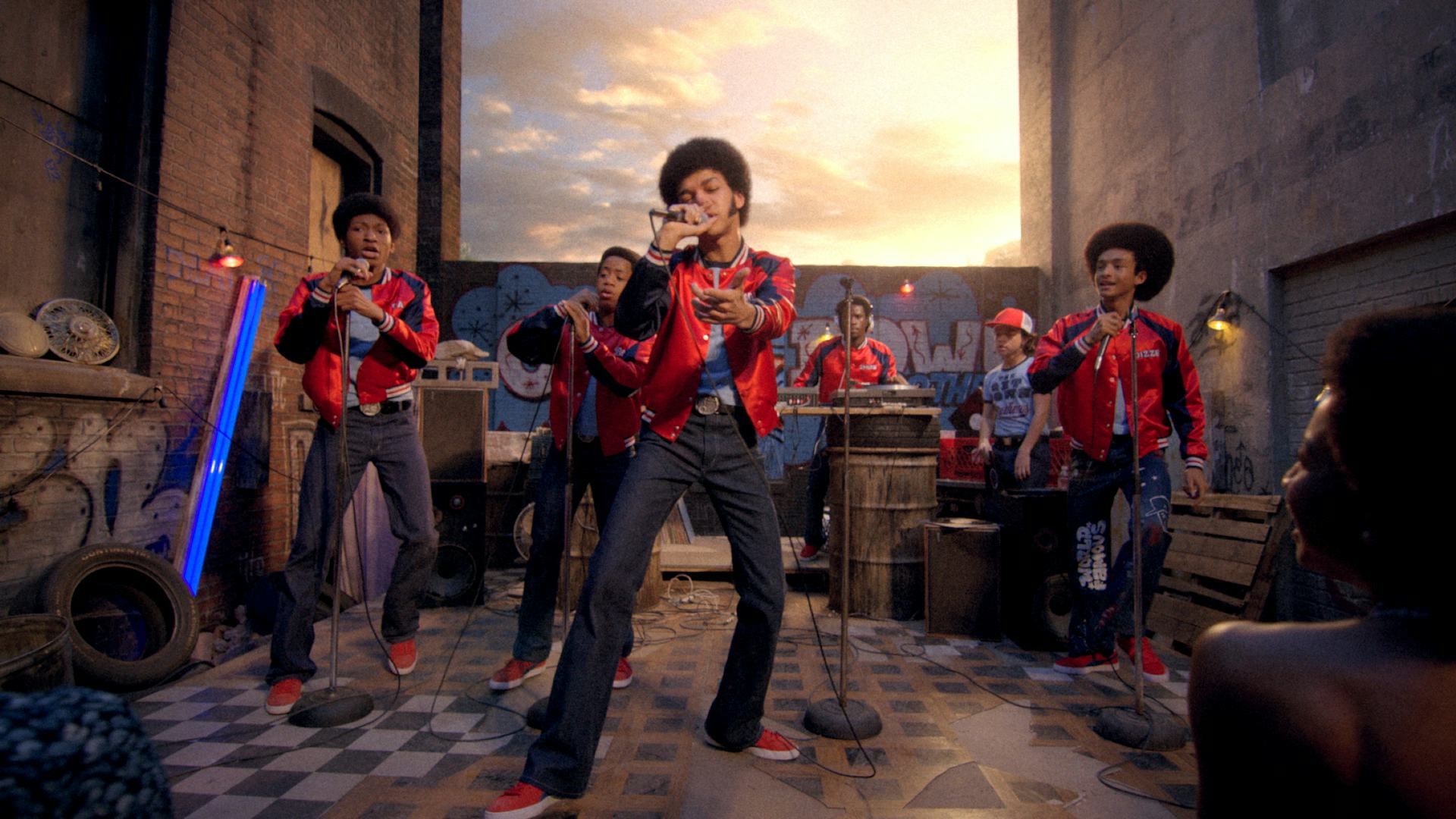 21 Netflix Original Series You Can Marathon In Just 24 Hours