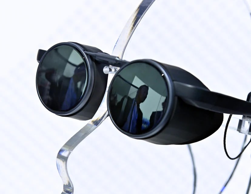 Panasonic announces first HDR capable UHD VR eyeglasses