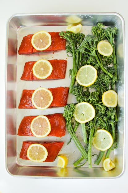 13 Sheet Pan Fish Recipes That'll Make A Seafood Fan Out Of Any Kid