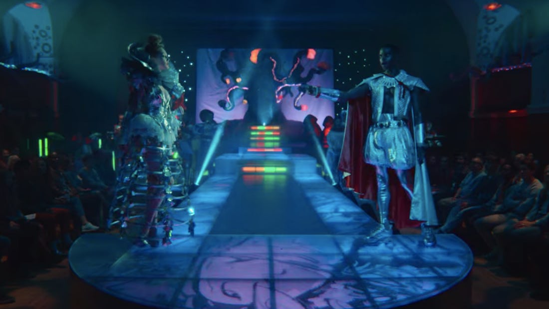 How 'Sex Education' Created The Horniest Intergalactic Shakespeare Play ...