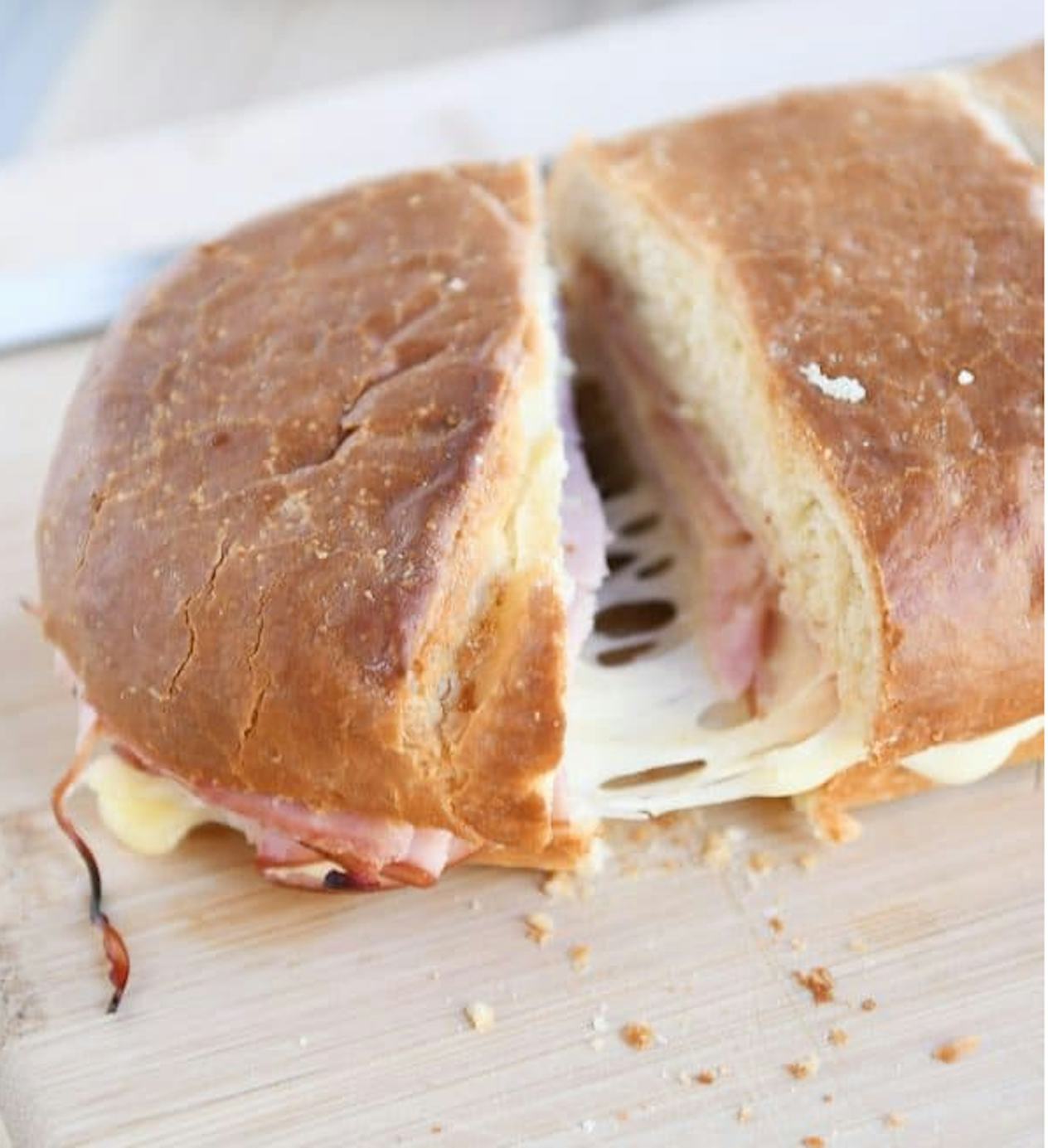 11 Sheet Pan Lunches That Kids Will Love (& You'll Love The Easy Cleanup)