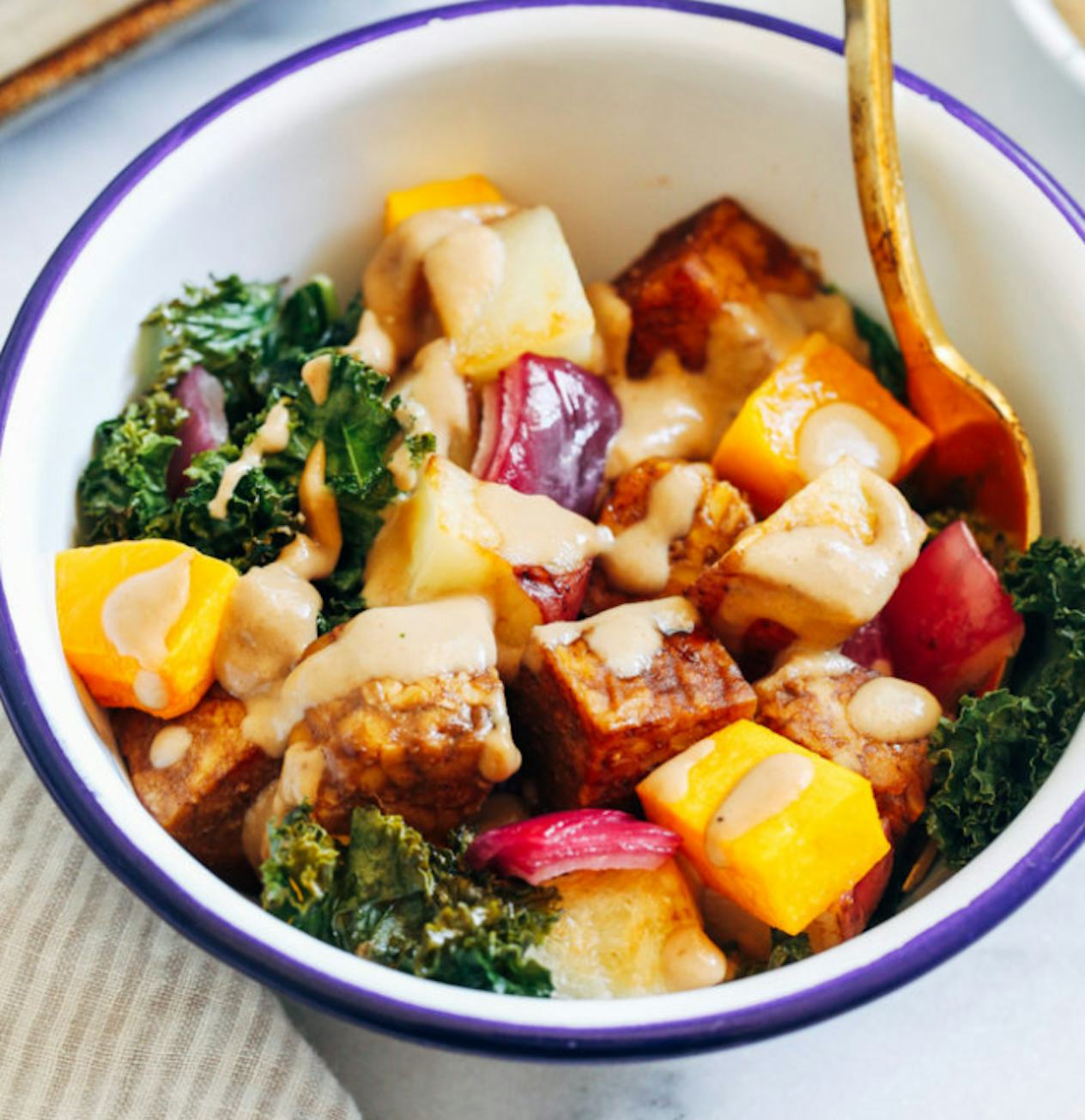 11 Sheet Pan Lunches That Kids Will Love (& You'll Love The Easy Cleanup)