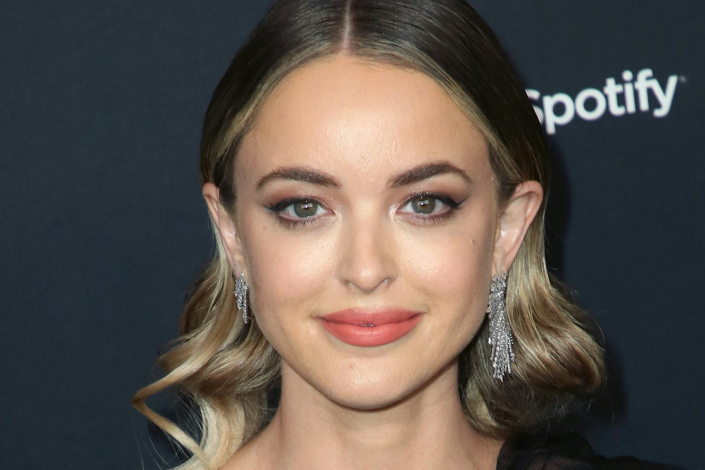 11 Celebrities Who Have Been In Open Or Polyamorous Relationships