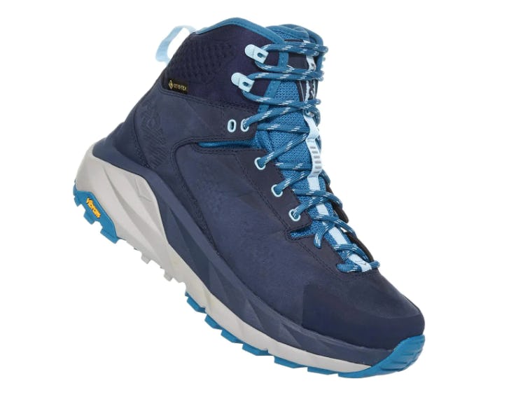 The Ultimate Hiking Fashion Guide, According To An Outdoor Enthusiast