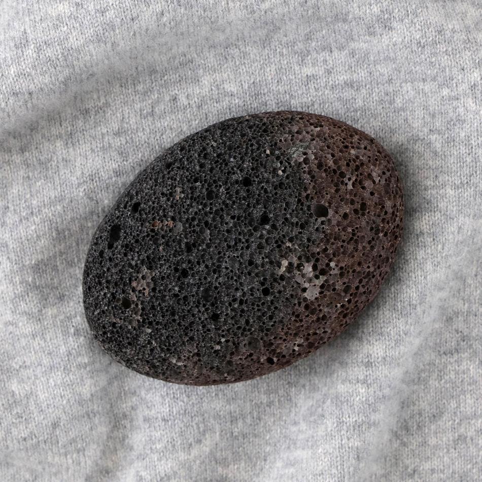 How To Keep Sweaters & Knits In Shape To Stop Pilling, Sagging, Or ...