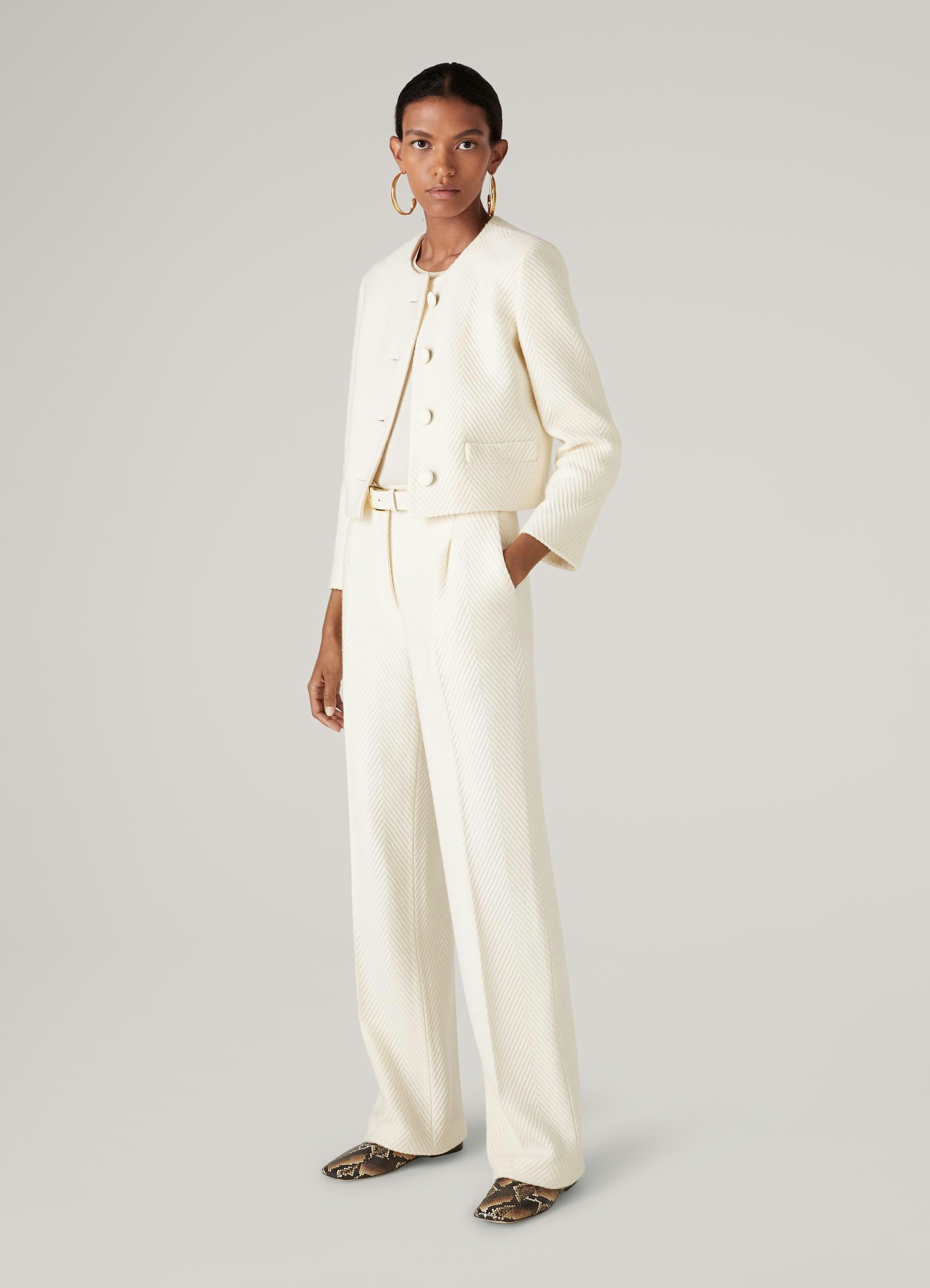 30 Outfits To Wear In November When You Need Inspo For Cold-Weather ...