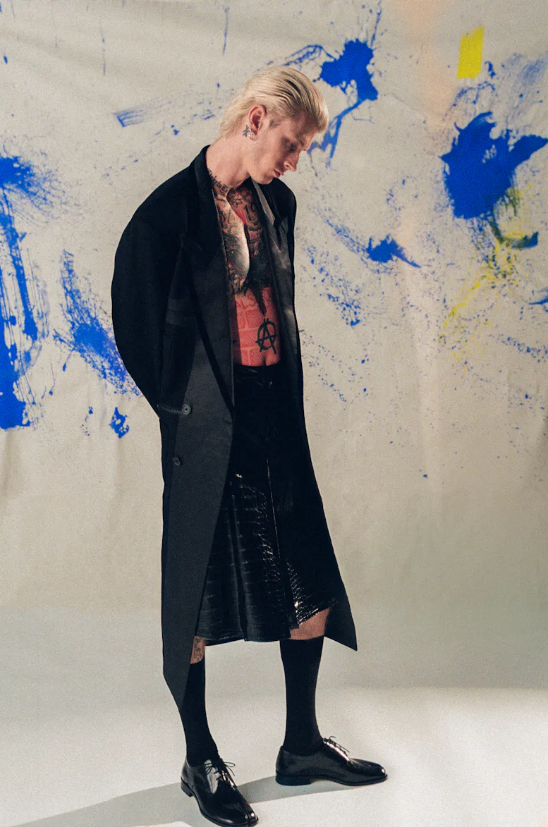 Machine Gun Kelly Talks 'Tickets To My Downfall,' His Pop Punk Pivot ...