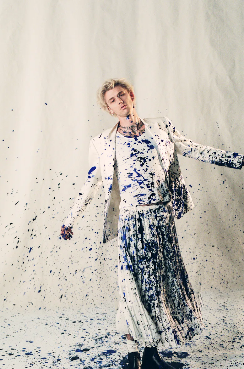 Machine Gun Kelly Talks 'Tickets To My Downfall,' His Pop Punk Pivot ...