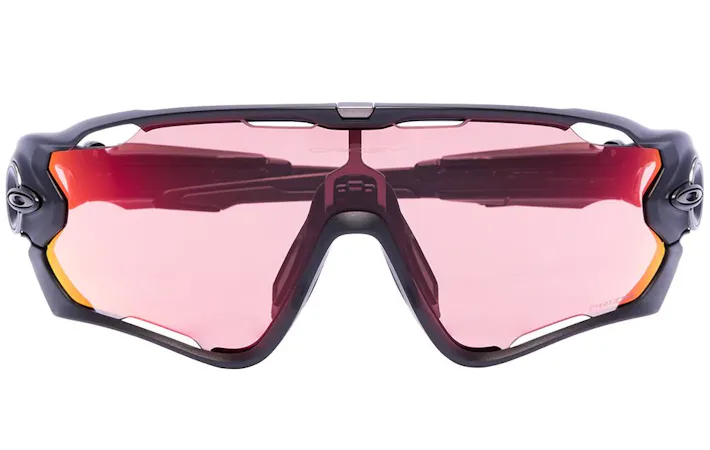 These are the 10 best winter sunglasses you can get right now