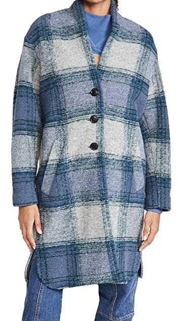 The Chic Holiday 2020 Outfits You Can Rewear All Year Long