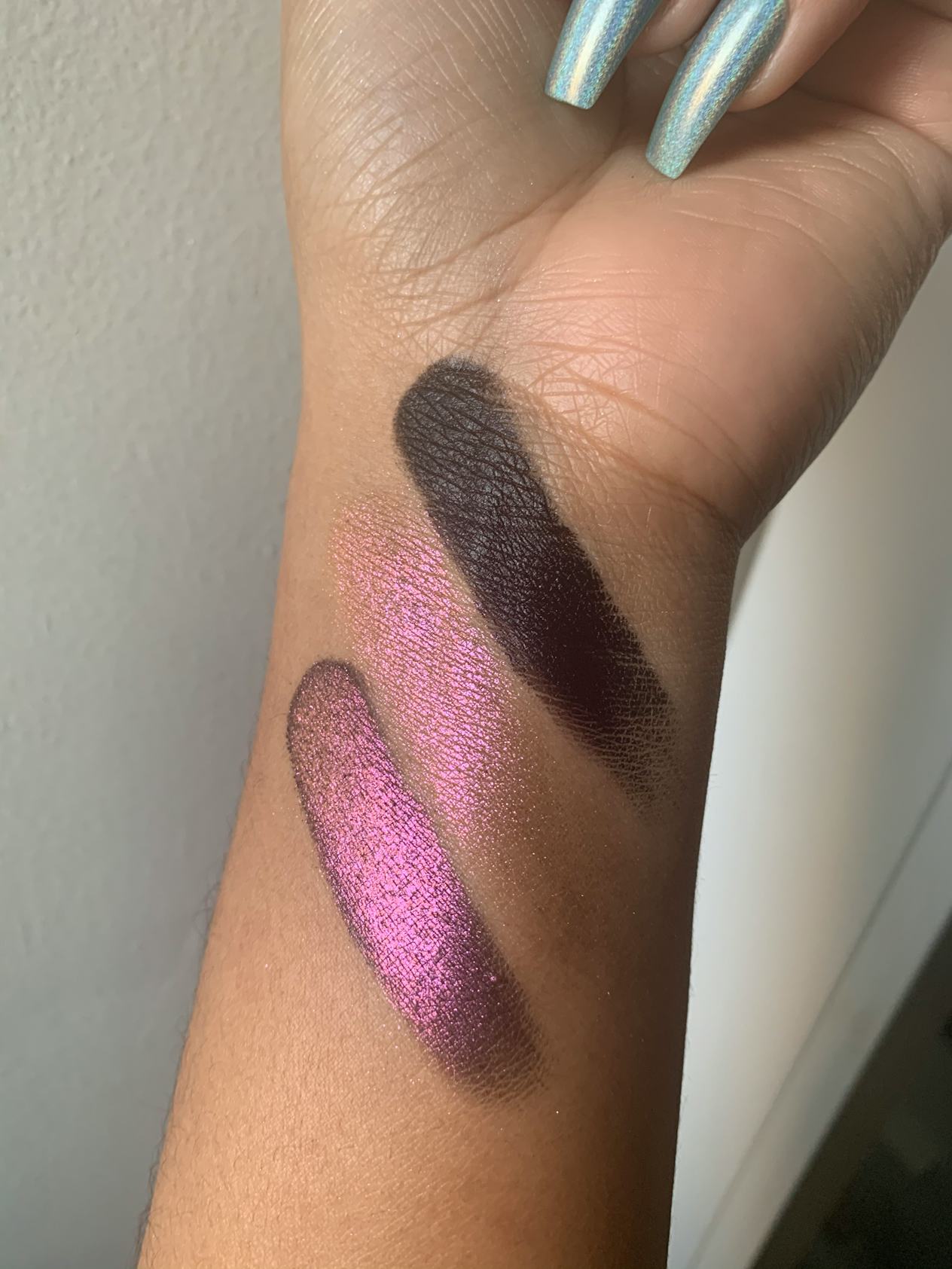 8 Black Eyeshadow Looks You Can Definitely Do Yourself