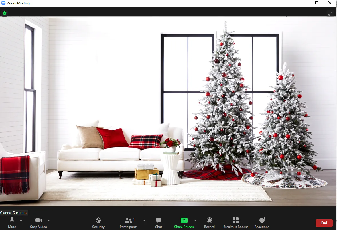 Christmas Tree Zoom Backgrounds That Are Colorful & Festive