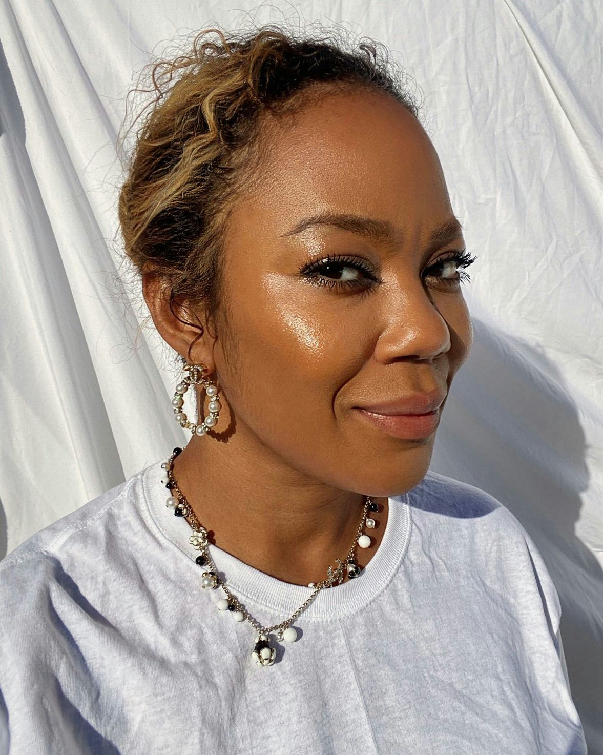 How CHANEL Makeup Artist Tasha Reiko Brown Does Holiday Beauty — EXCLUSIVE