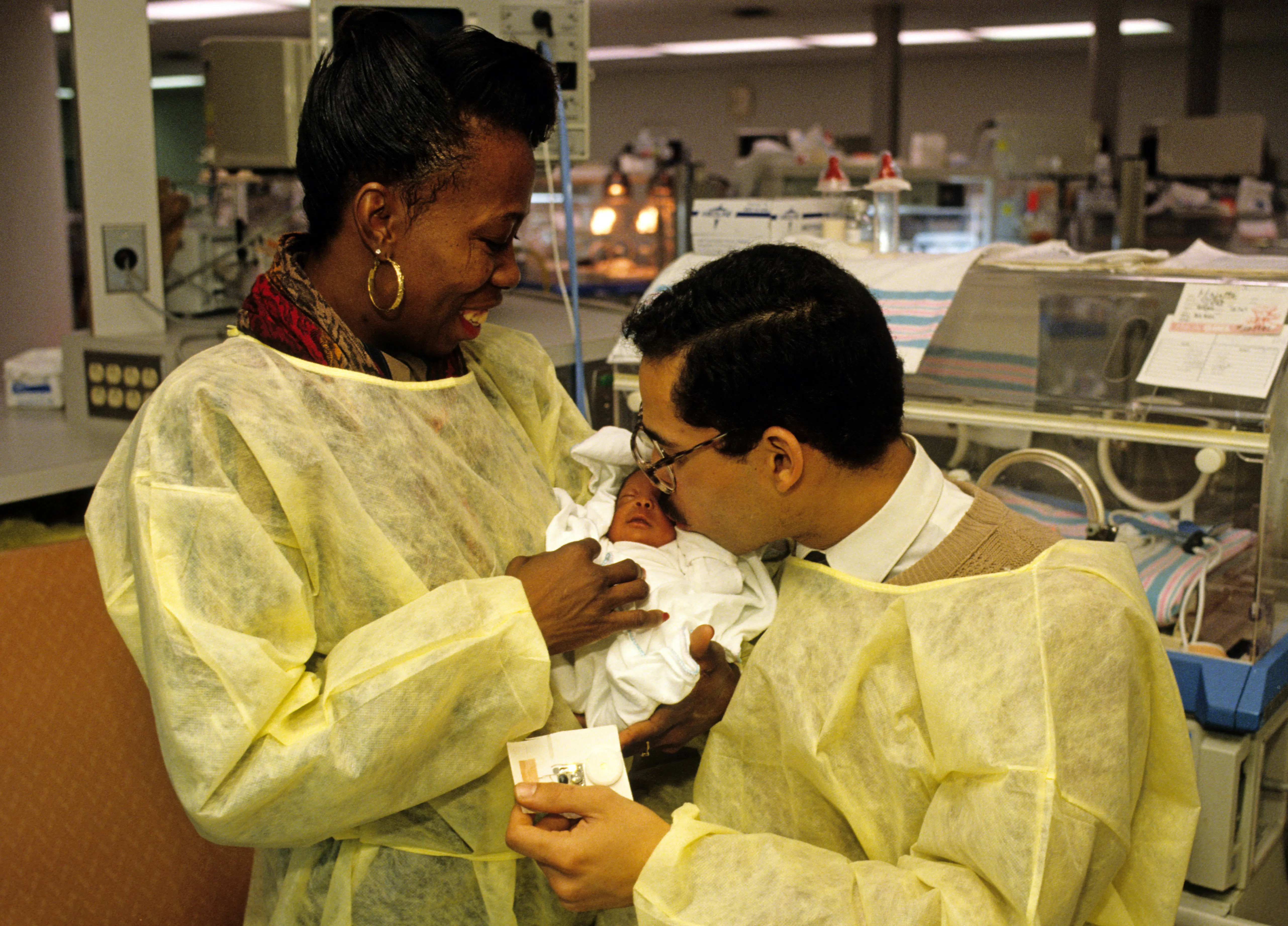 These Vintage Maternity Ward Photos Prove That Motherhood Is Timeless