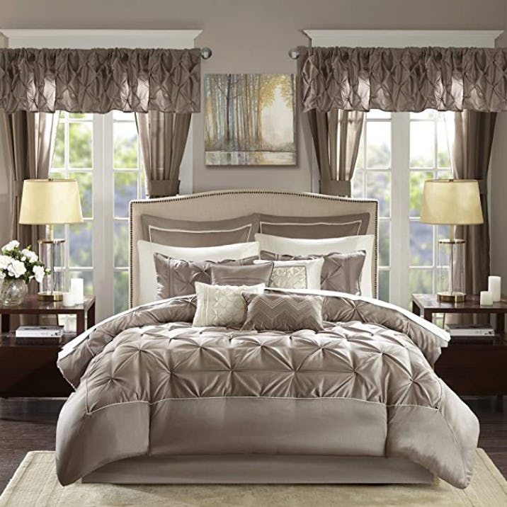 The 8 Best Luxury Comforter Sets