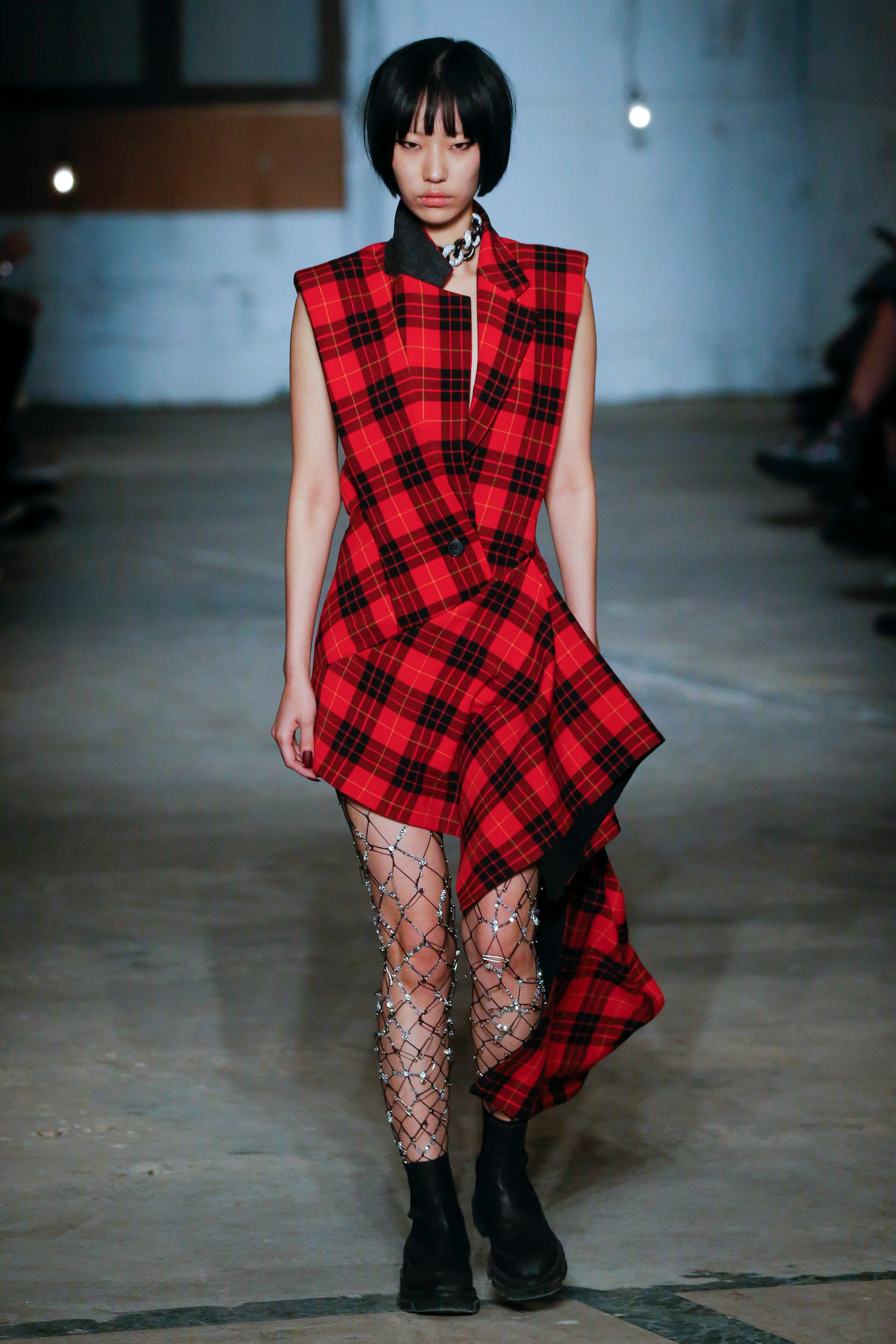 New York Fashion Week's Primary Color Trend Will Be Everywhere This Fall