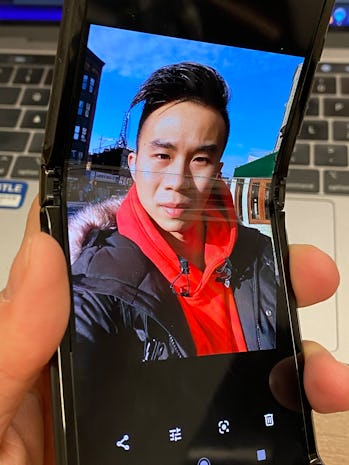 Our Motorola Razr's display is already breaking and peeling at the fold