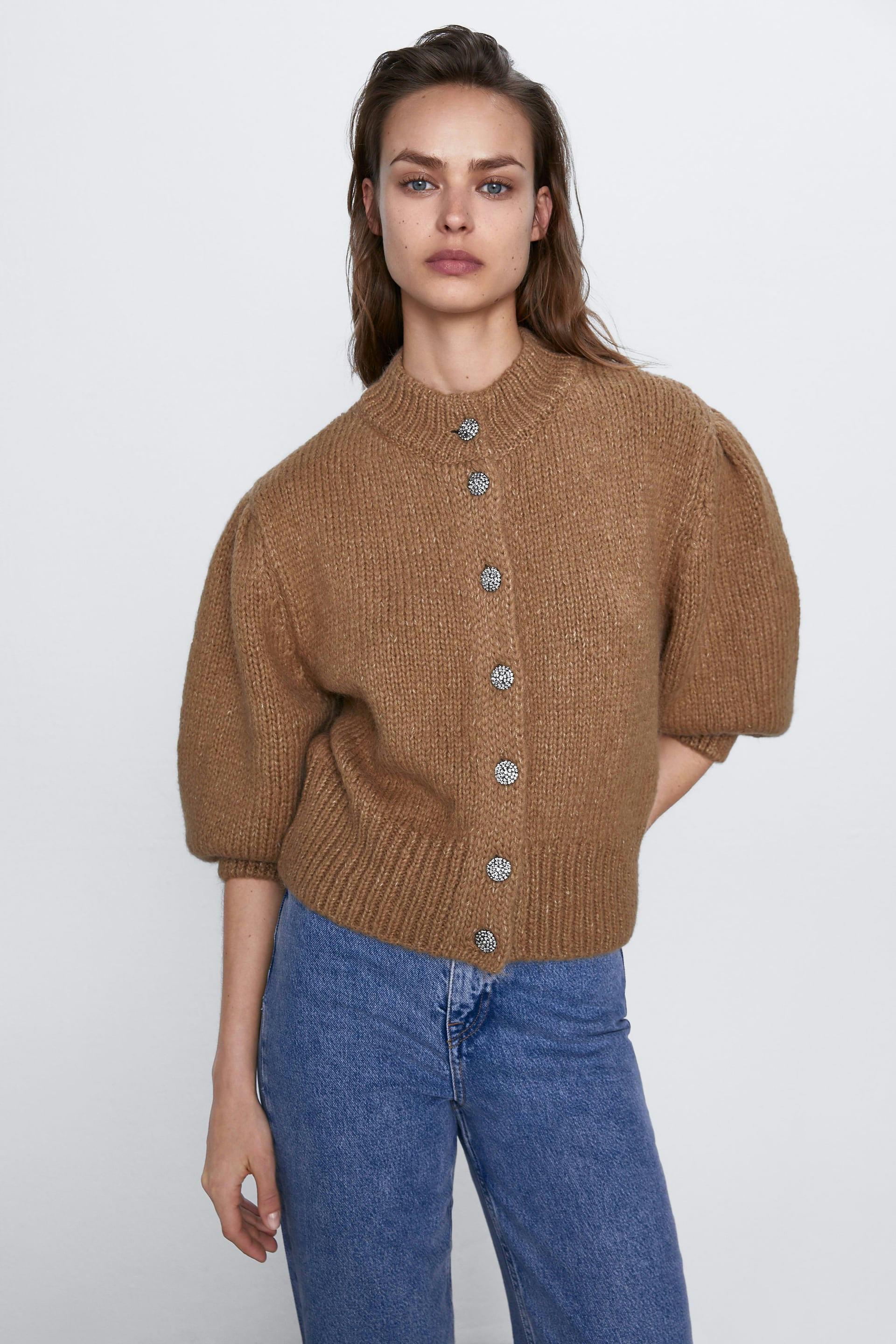 The Oversized Collar Trend Is About To Go Viral In 2020 — Here Are 14 ...