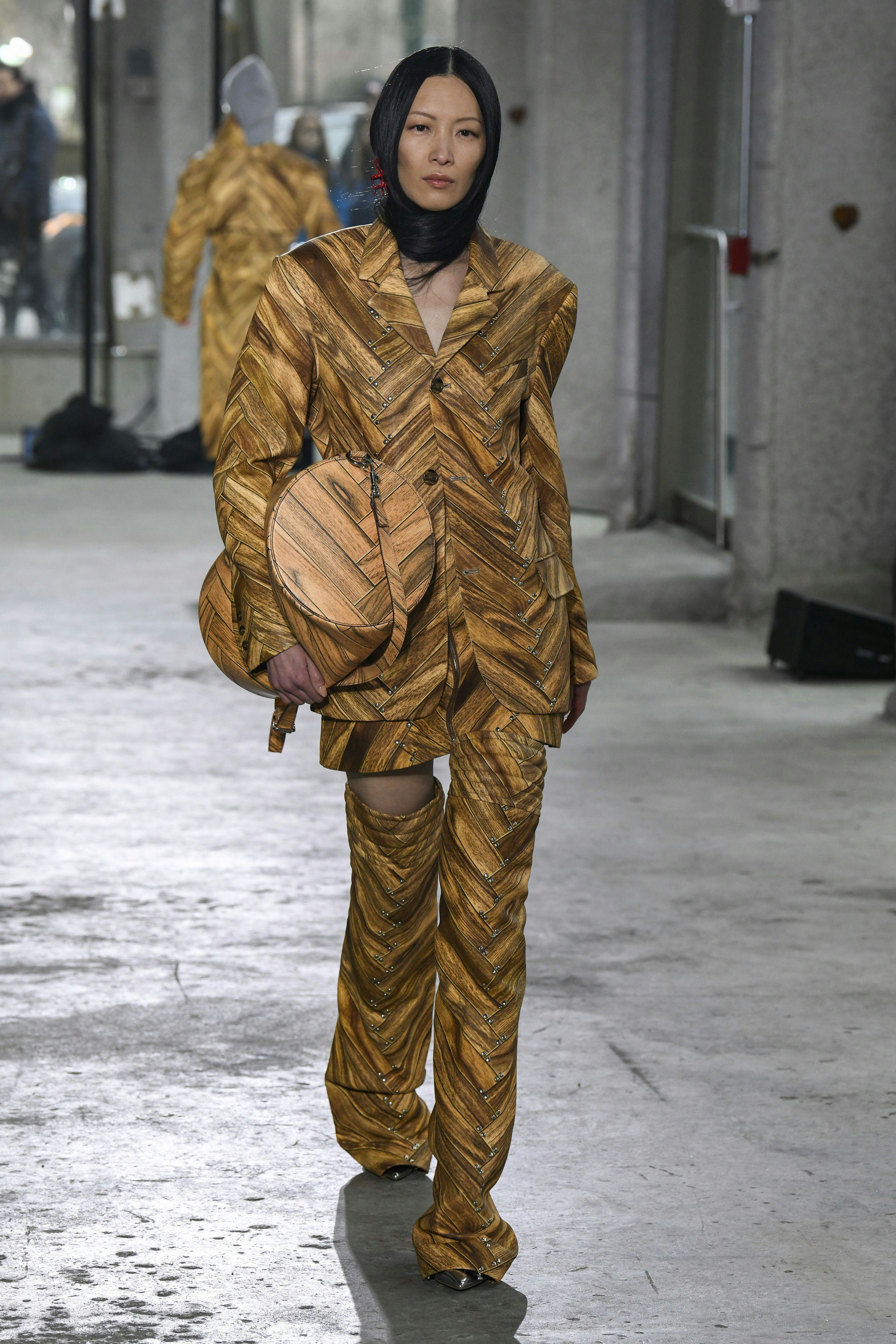 8 Fall 2020 Handbag Trends to Bet On From The Fashion Month Runways