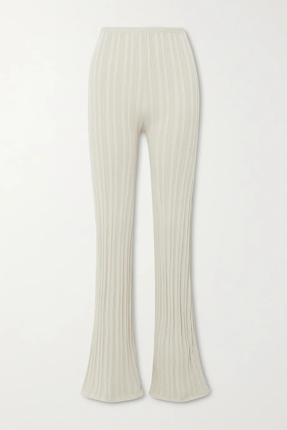 8 Cozy Knit Sets For Spring That You Should Have In Your Arsenal