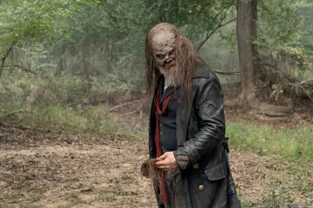 Beta's Backstory In 'The Walking Dead' Comics Explains Why He Hides ...