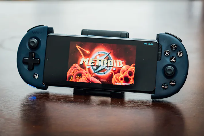 This smartphone game controller changed the way I see my phone