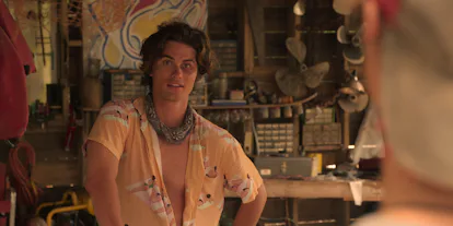 Chase Stokes On Starring In Teen Surf Drama, 'Outer Banks'