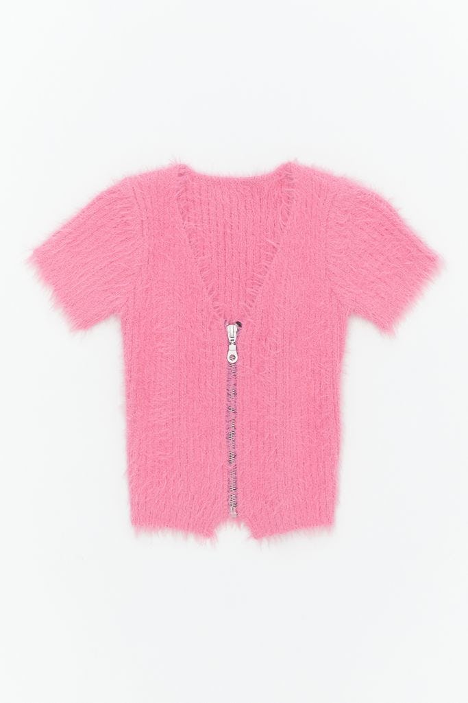 How To Work Spring’s Top Trends Into Your Next Virtual Happy Hour Look