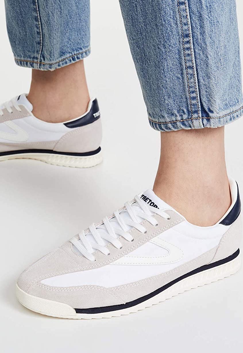 22 Comfy Sneakers That Look Great With Summer Outfits