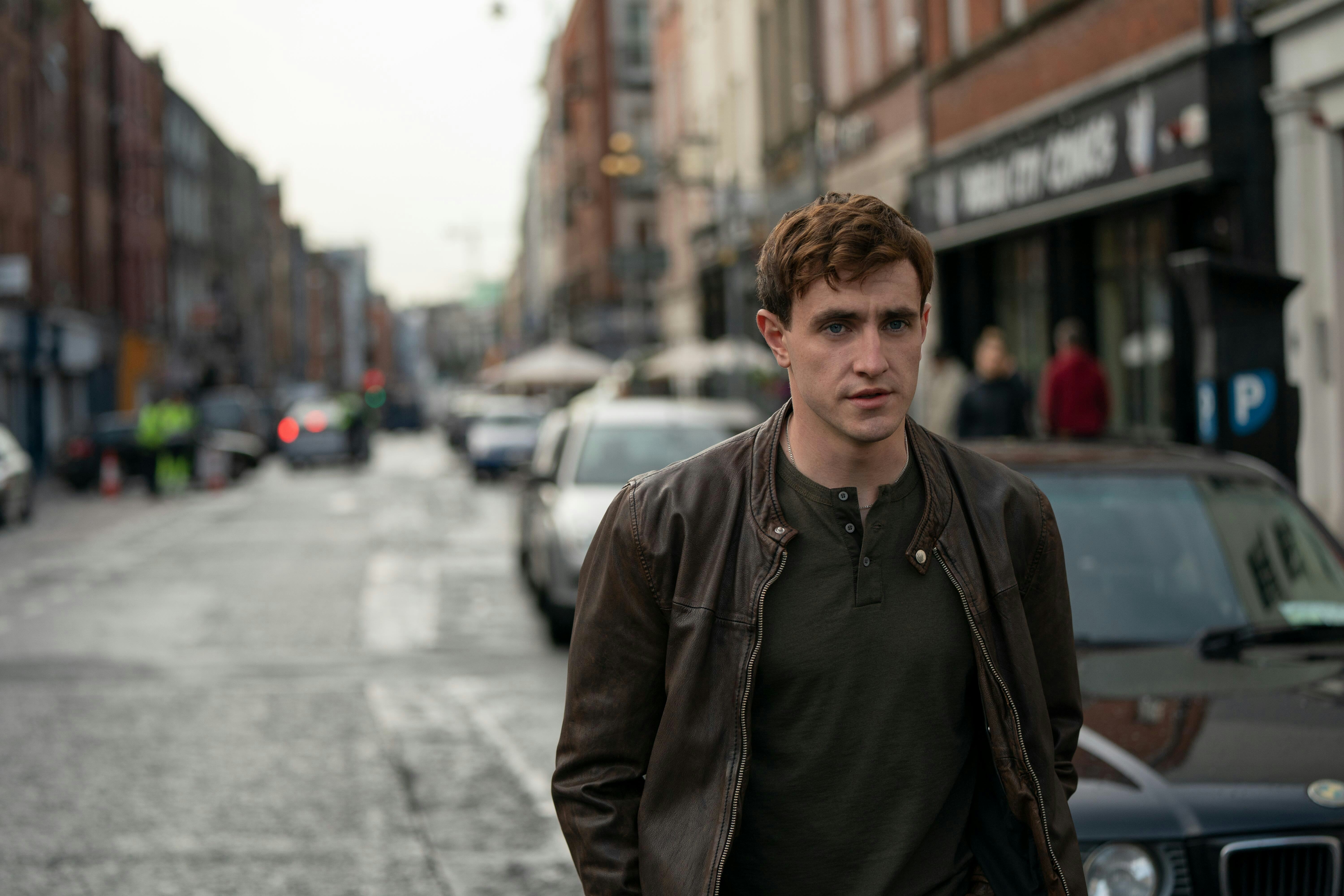 Connell's Chain On Normal People Has A Special Meaning, Says Costume ...