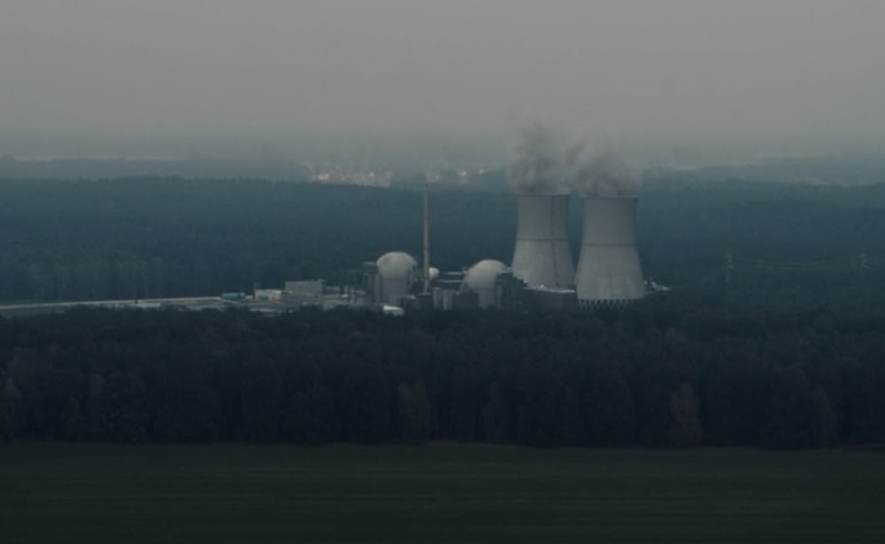 5 Theories About Netflix's 'Dark' Season 3 That Will Rock You