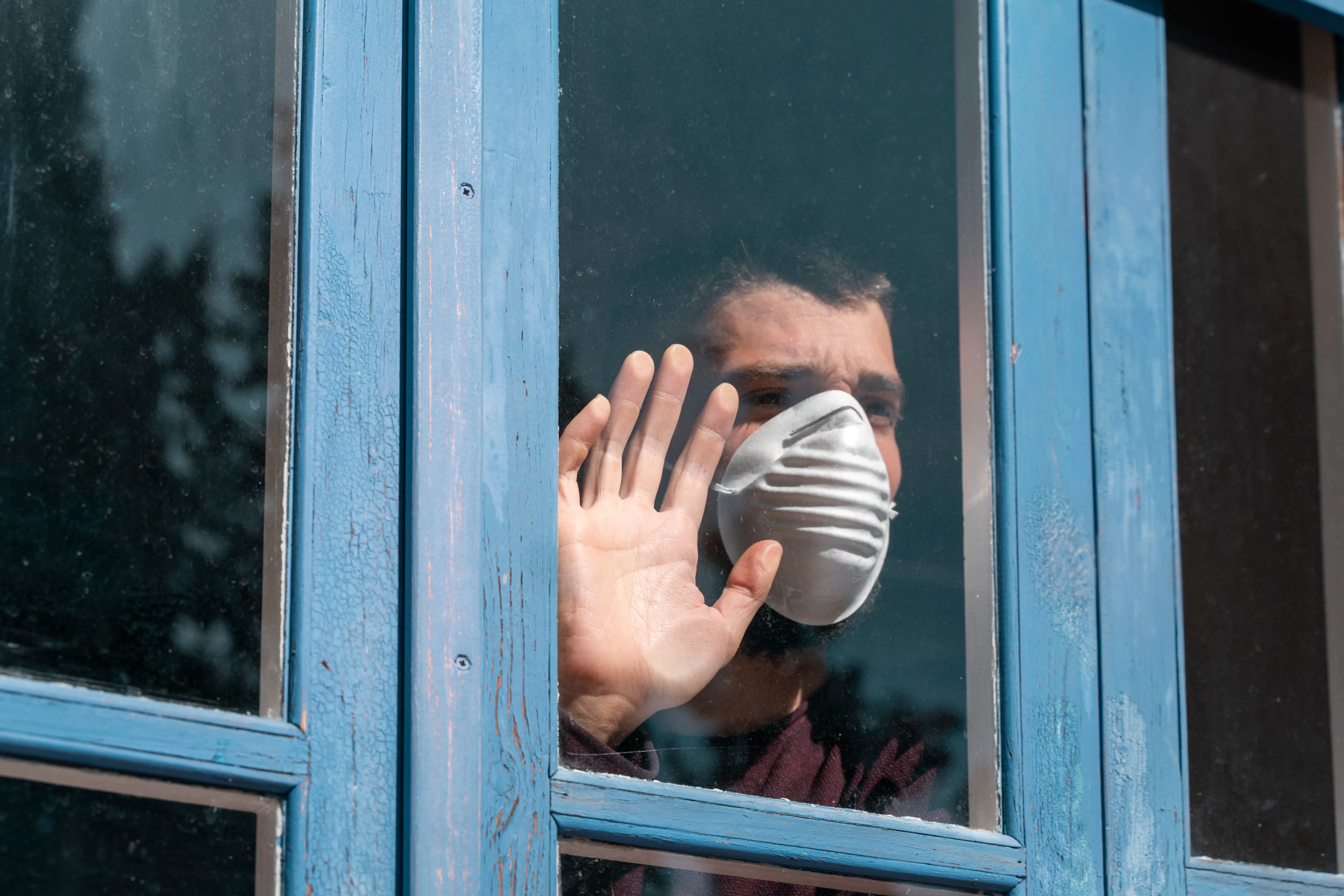 Quarantine with friends? 5 tips experts say to consider