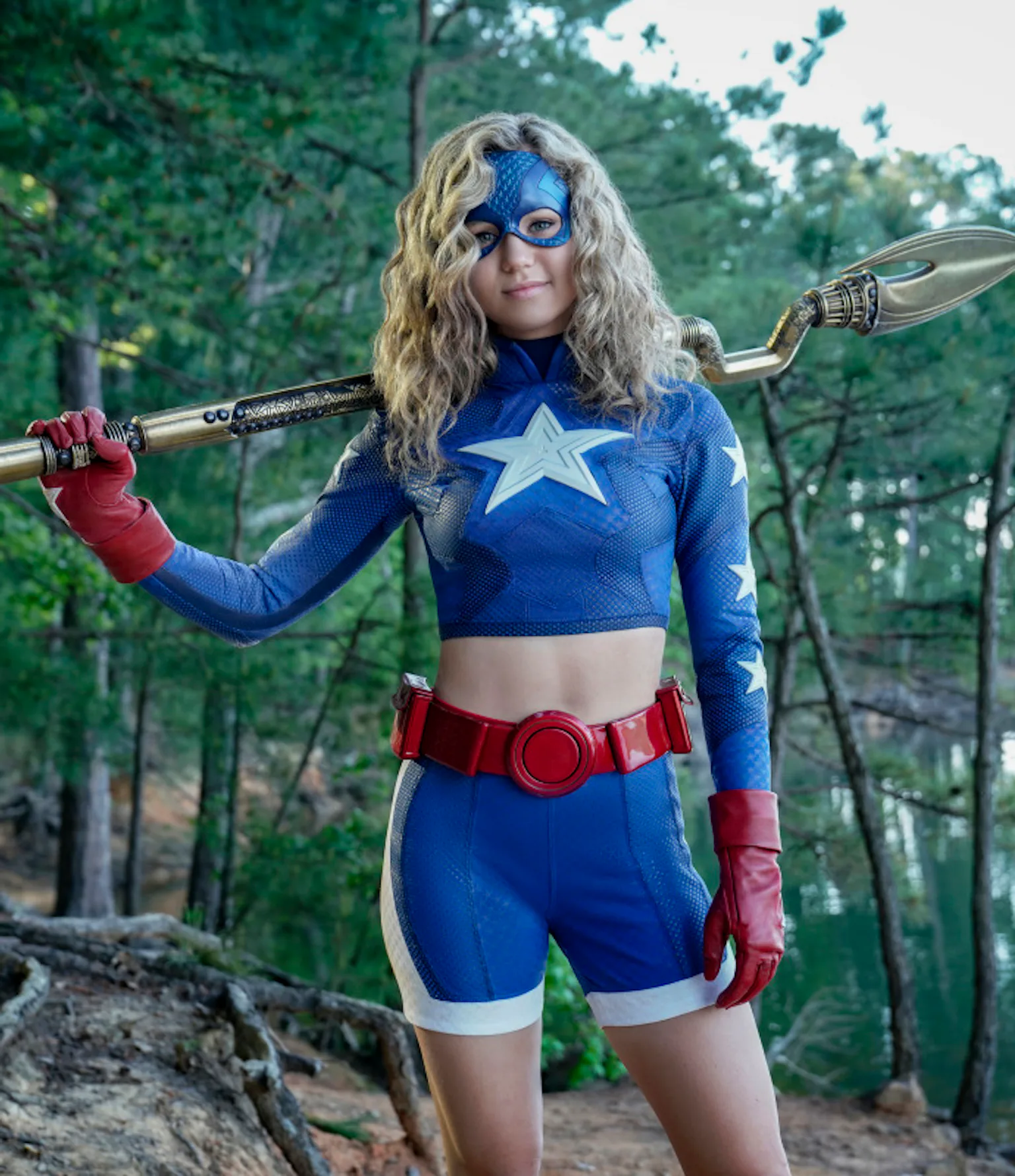 Stargirl Episode 3 Teaches A Lesson Marvel Avoided For 8 Years stargirl-episode-3-teaches-a-lesson-marvel-avoided-for-8-years