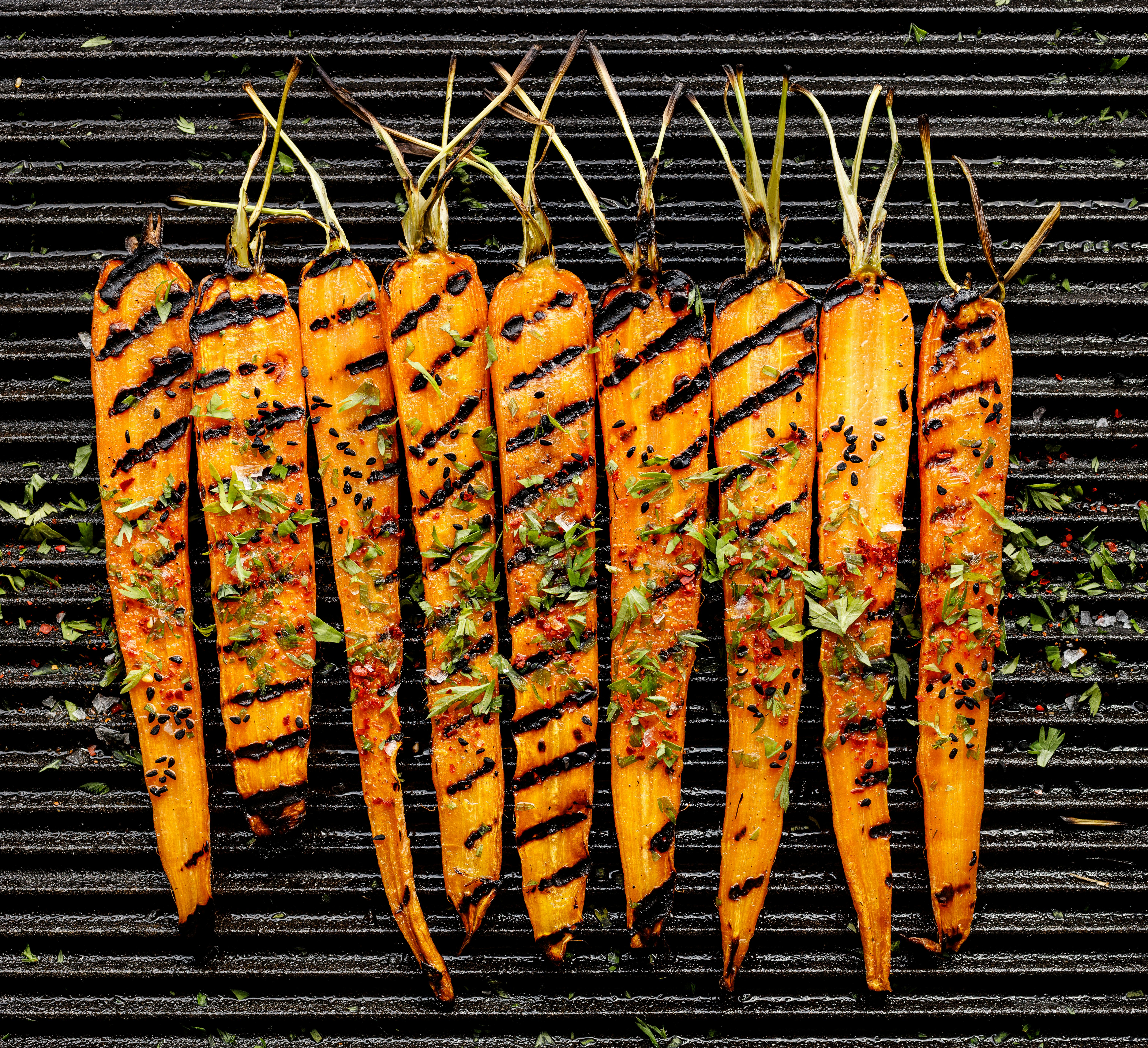 7 Easy Outdoor Grilling Ideas That Are Perfect For Socially Distant BBQs