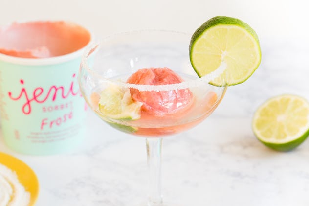 12 Boozy Ice Cream Float Recipes For The Most Chill Summer Ever