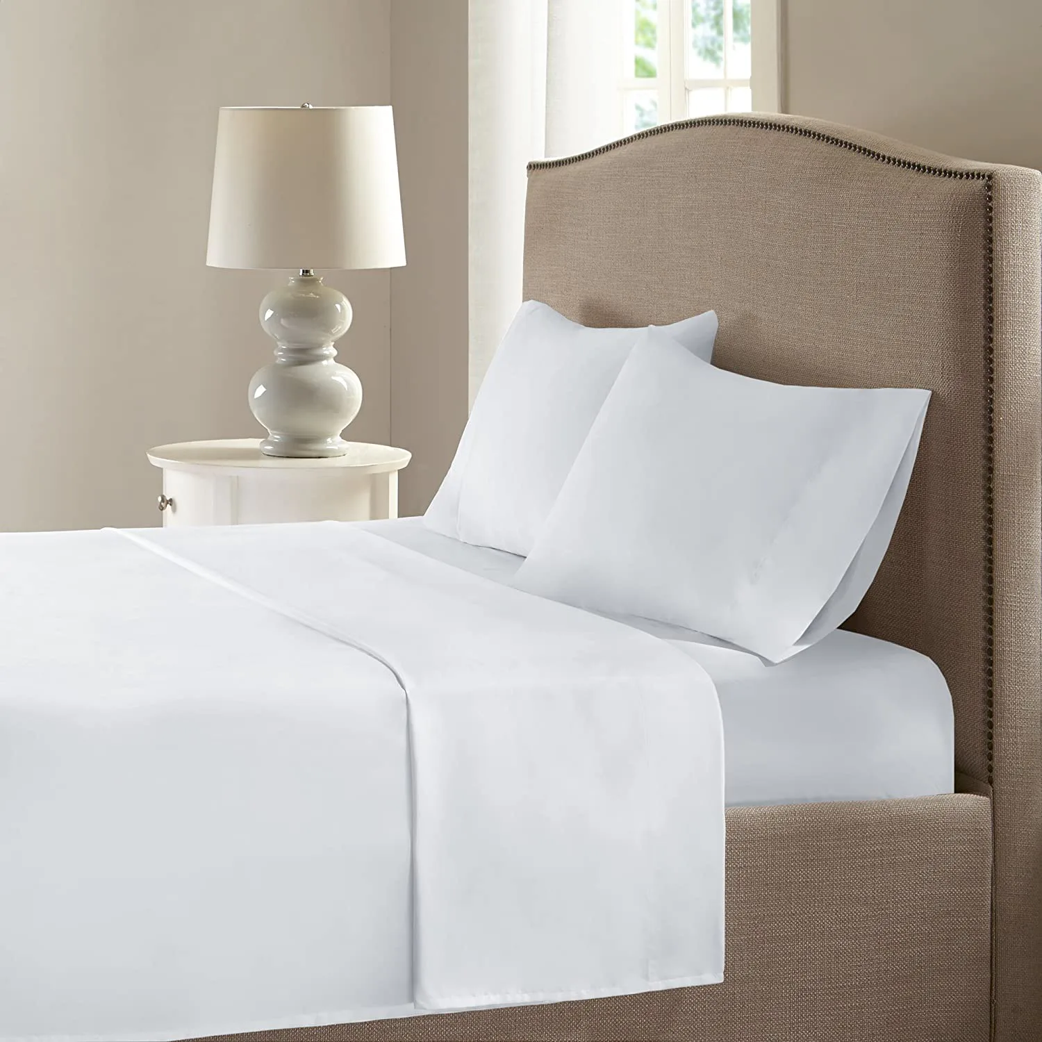 21 Best Cooling Sheets For Hot Sleepers In 2022