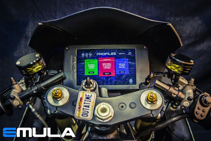 This electric motorcycle can emulate classic gas-guzzling bikes