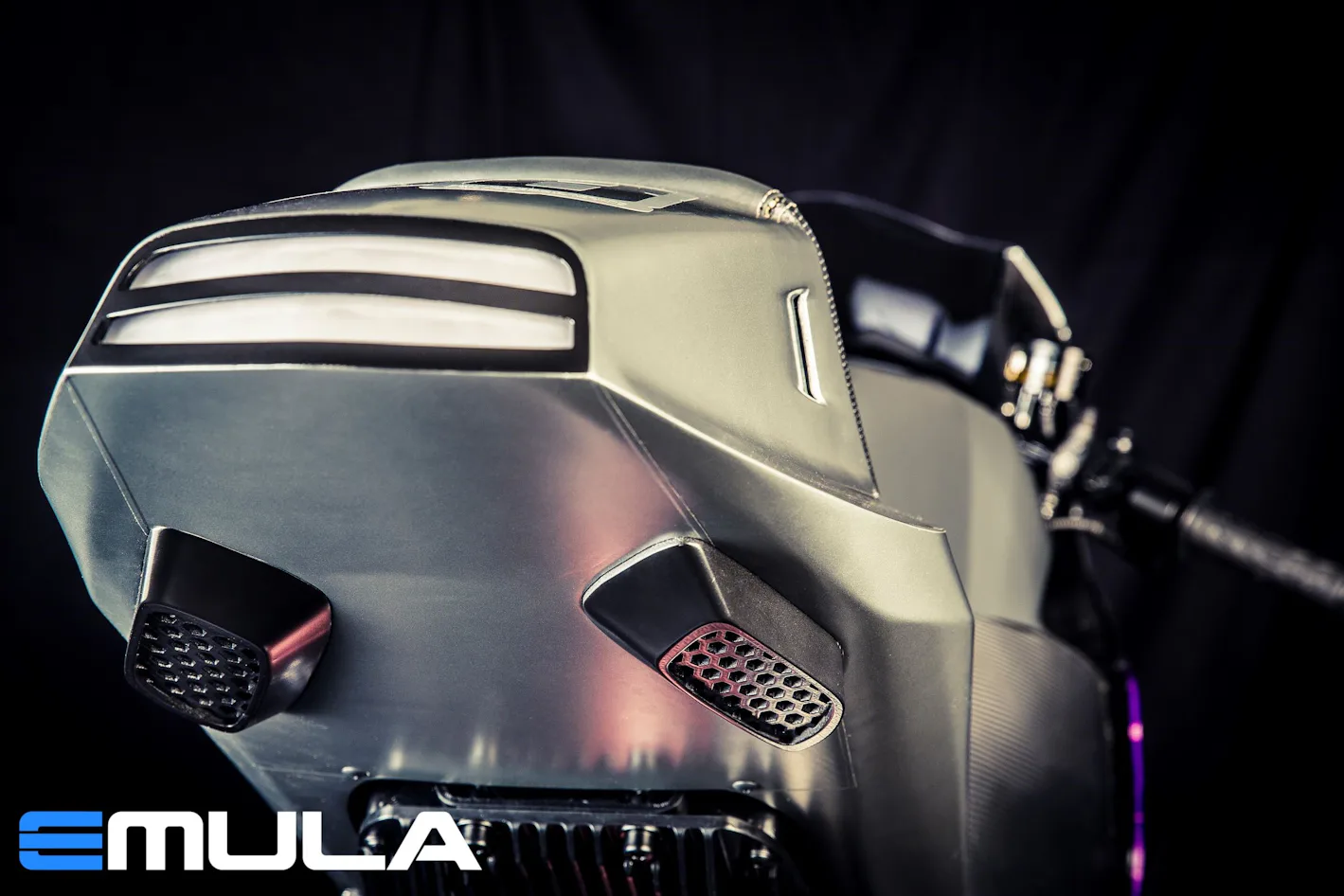 This electric motorcycle can emulate classic gas-guzzling bikes
