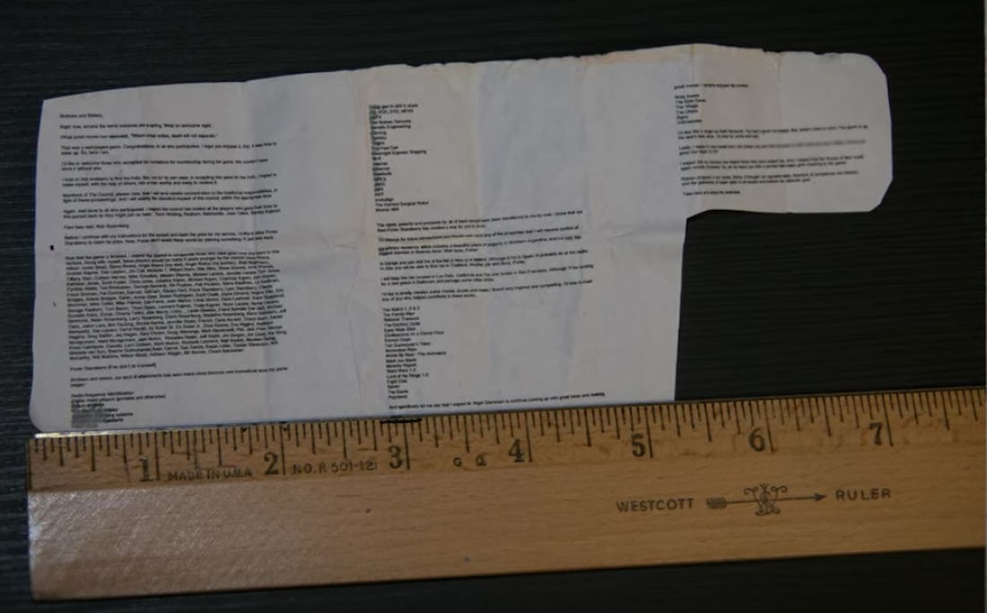 7 Reddit Theories About Rey Rivera's Note From 'Unsolved Mysteries'