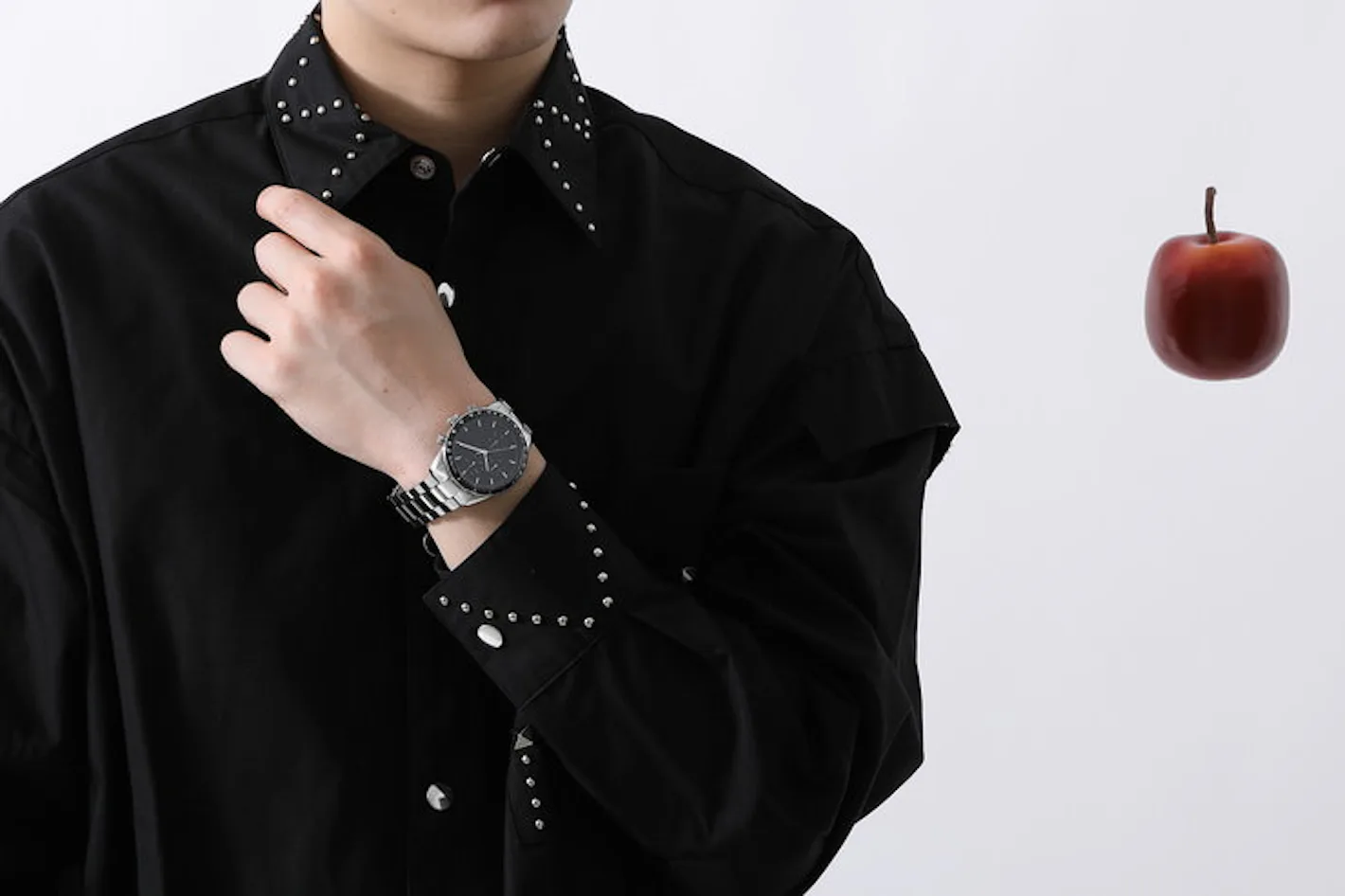 Pretend you're Light Yagami with this 'Death Note' wristwatch