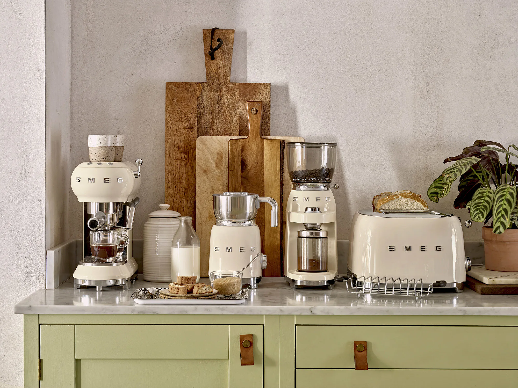 SMEG's Kitchen Appliances Will Make Your Home Office So Retro & Insta-Ready