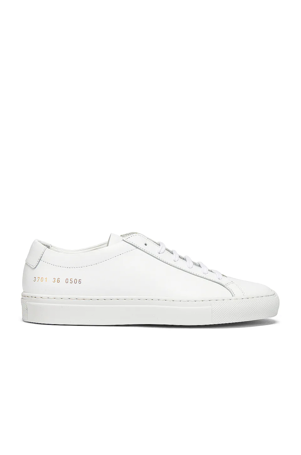 14 Fresh White Sneakers Outfits For Every Type Of Style