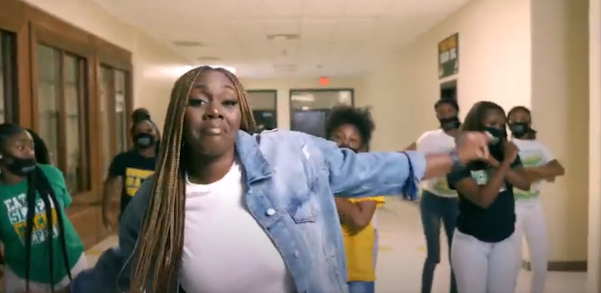 Teachers' Back-To-School Rap Featuring Cheerleaders In Masks Goes Viral